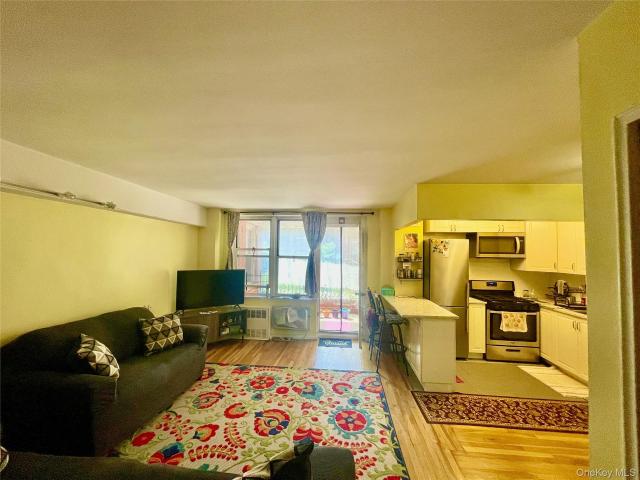 9411 59 Avenue D 17