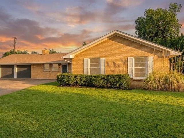 9412 Britton Cir, Oklahoma City, OK 73120