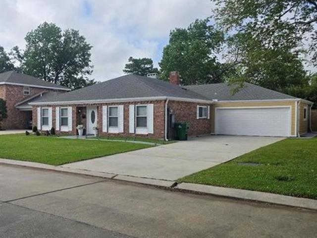 9412 Citrus Ln, River Ridge, LA 70123