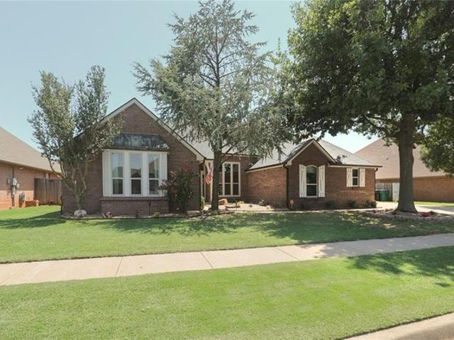 9412 SW 32nd Ter, Oklahoma City, OK 73179