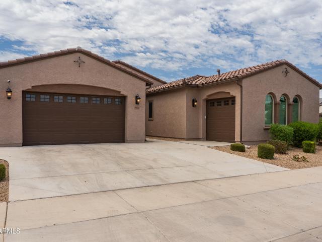 9412 S 41st Drive