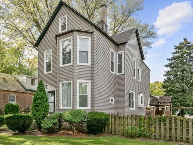 9412 S Homan Ave, Evergreen Park, IL 60805