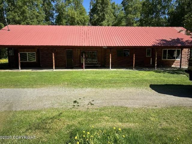 9413 E Petersville Rd, Trapper Creek, AK 99683