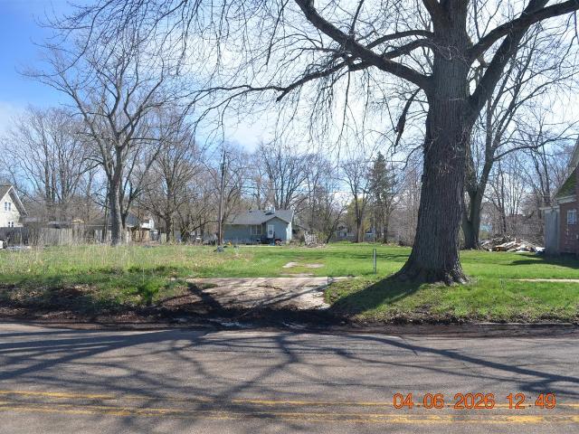941 Colfax Avenue