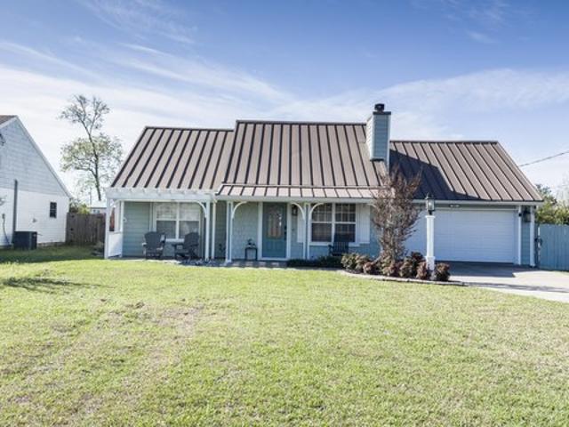 941 Agnes Scott Cir, Panama City, FL 32405