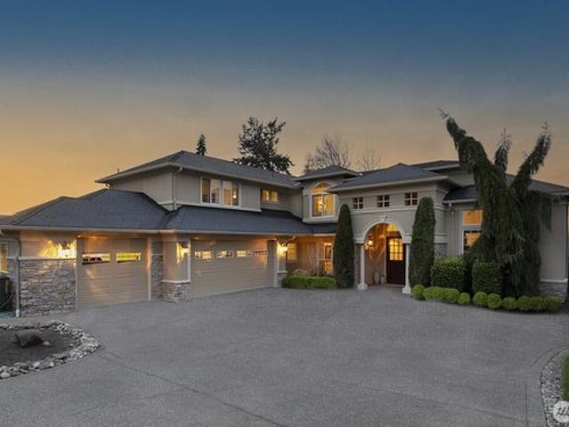 941 Glen St, Edmonds, WA 98020