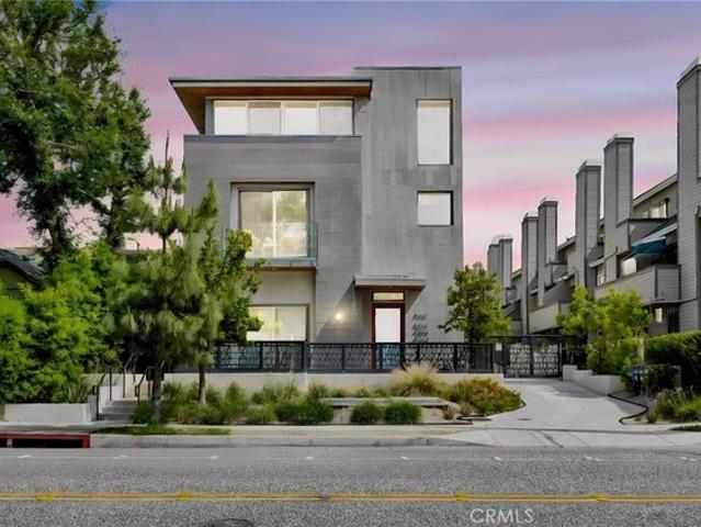 941 E California Blvd Unit 1, Pasadena, CA 91106