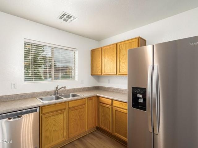 941 E Desert Moon Trl, San Tan Valley, AZ 85143