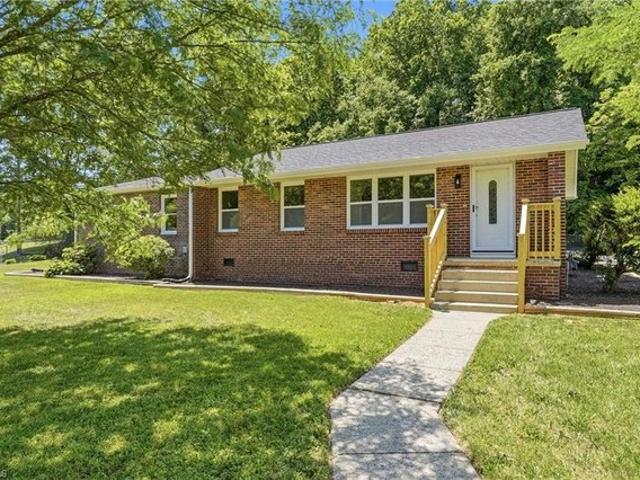 941 King St, Burlington, NC 27217