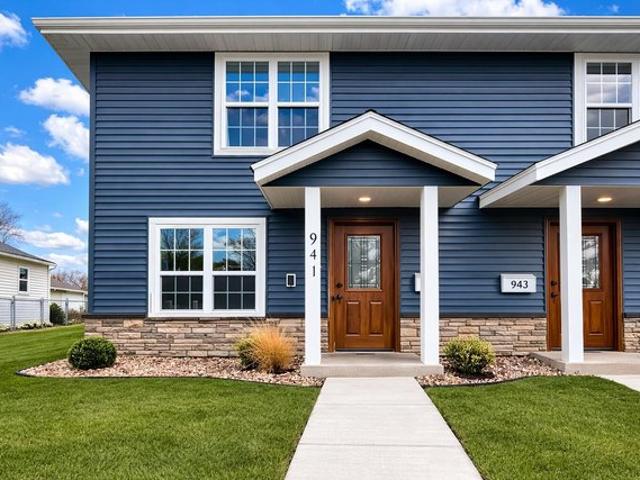 941 Hood St, La Crosse, WI 54601