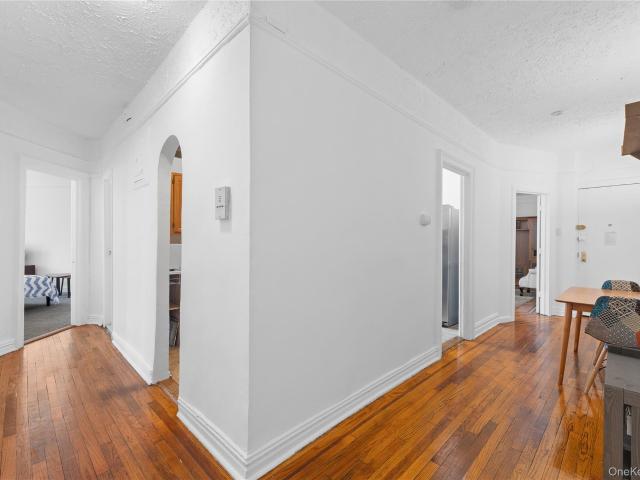 941 Jerome Avenue 7C