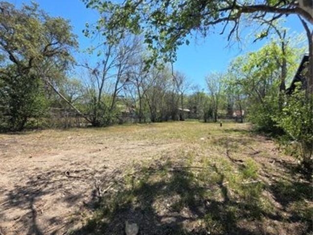 941 Matamoros St Lot 7, Seguin, TX 78155