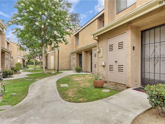 941 S Mountain