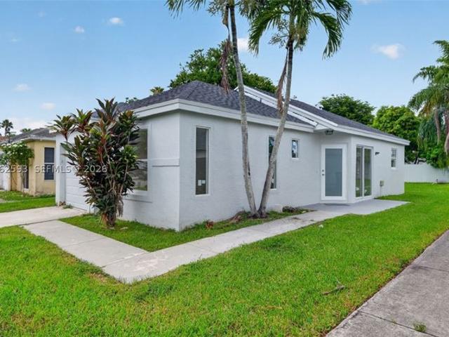 941 SW 7th Pl, Florida City, FL 33034