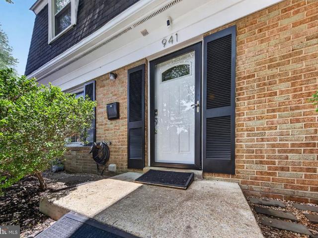 941 Paulsboro Drive