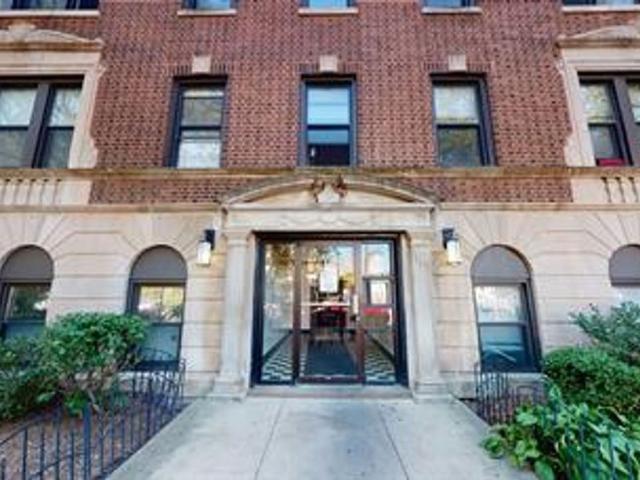 941 W. Agatite Studio Apartment for Rent at 941 W Agatite Ave, Chicago, IL 60640 Uptown