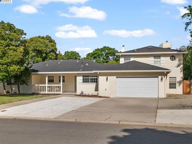 9424 Cole Dr, Stockton, CA 95212