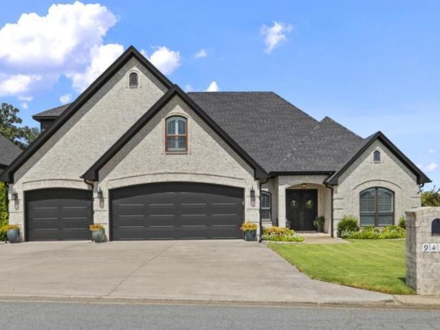 9424 Vale Royal Dr, Sherwood, AR 72120