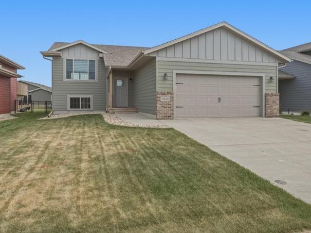 9425 W Liam St, Sioux Falls, SD 57106