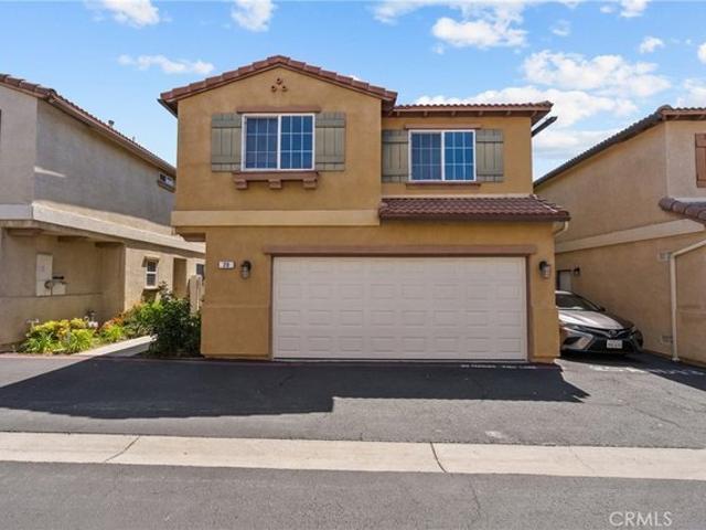 9427 Lemona Ave Unit 20, North Hills, CA 91343