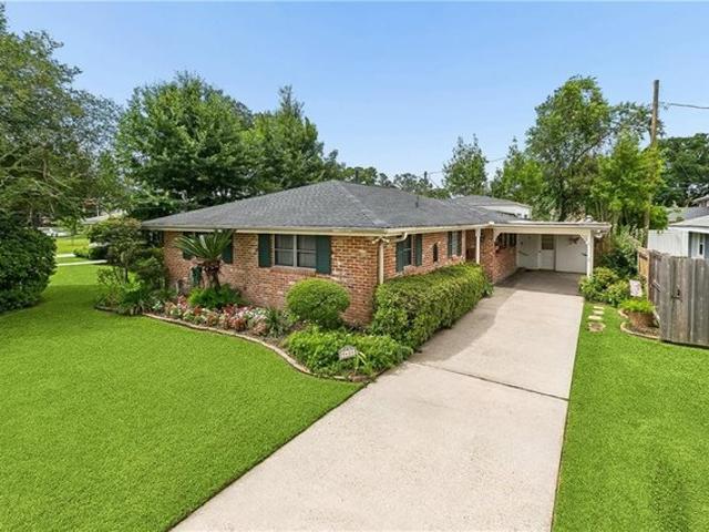 9428 Sharla Dr, River Ridge, LA 70123