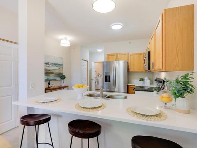 9429 Marshall Rd, Eden Prairie, MN 55347