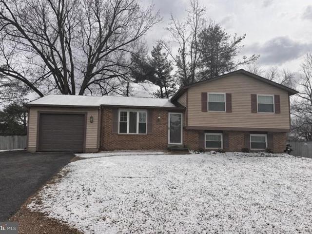 9429 Highlander Ct, Walkersville, MD 21793