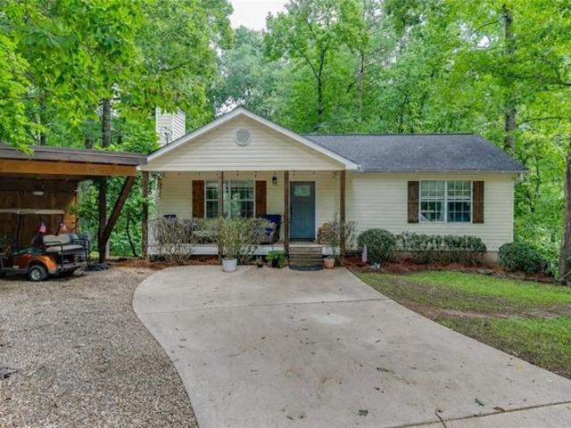 9420 Manor Ln, Gainesville, GA 30506