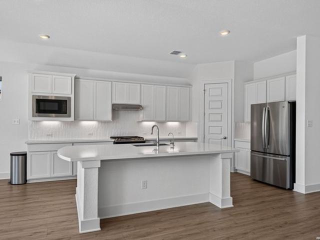 9420 Mattock, San Antonio, TX 78254