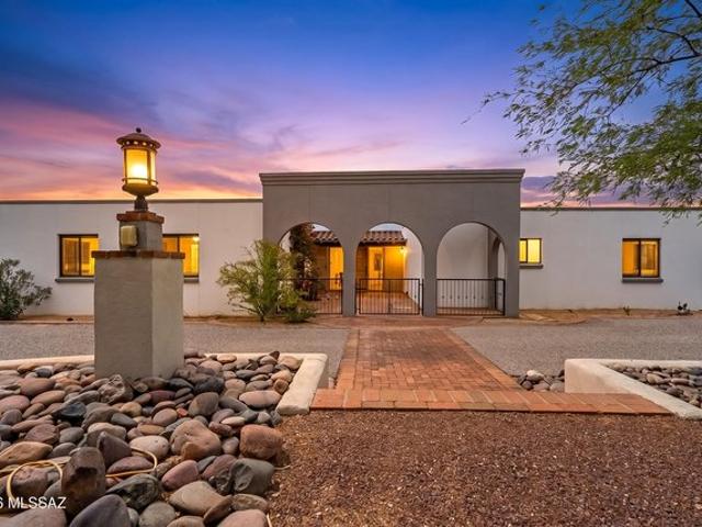 9420 E Ravine Trl, Tucson, AZ 85749