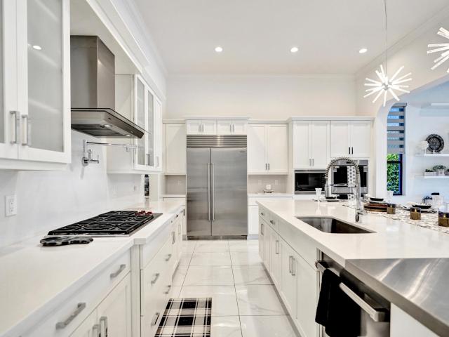 9420 Grand Prix Ln, Boynton Beach, FL 33472 | MLS #B26016
