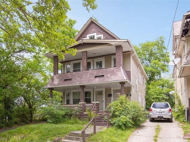 9421 Parkview Ave, Cleveland, OH 44104