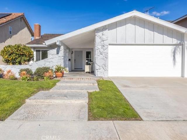 9421 Souza Ave, Garden Grove, CA 92844
