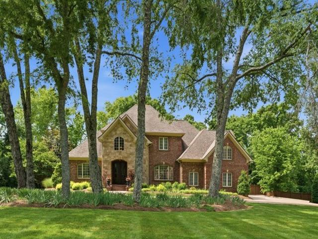 9421 Whittingham Dr, Brentwood, TN 37027