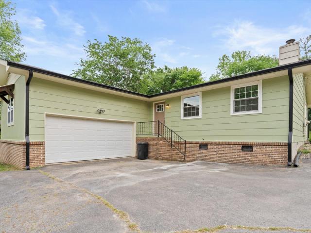 9422 E Brainerd Road