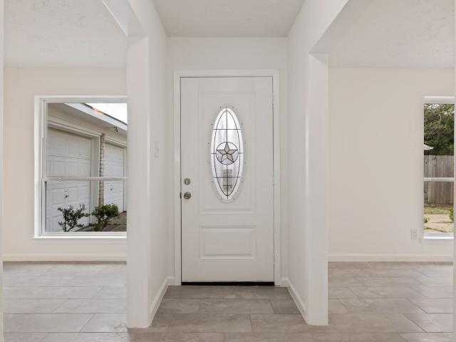 9423 Kristin Dr, Houston, TX 77031 | MLS #2548
