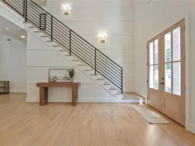 942 Cooper Road