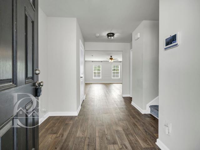 942 Cornwallis Way