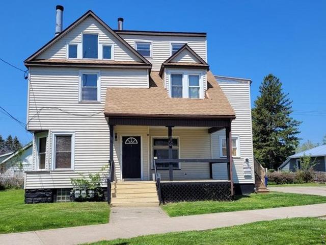 942 Brown Ave, Erie, PA 16502