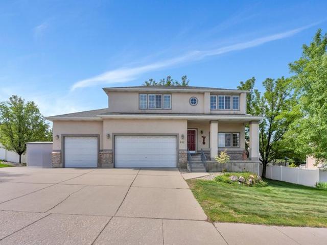 942 E Curlew Cir, Draper, UT 84020