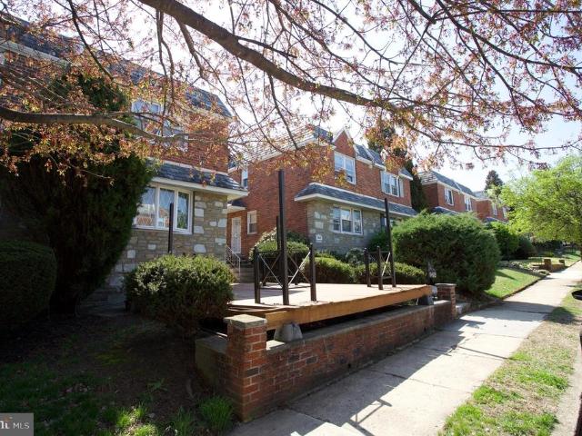 942 E Ellet Street
