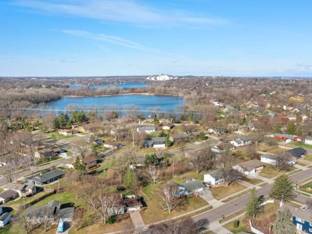 942 Hopewell Lane