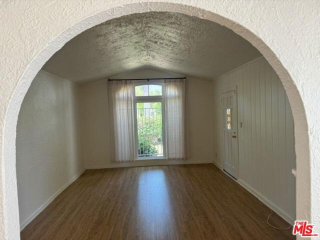 942 Havenhurst Drive