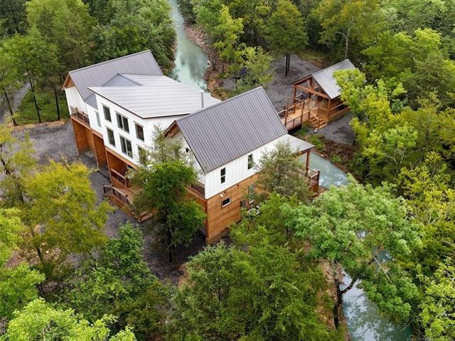 942 Hickory Post, Broken Bow, OK 74728