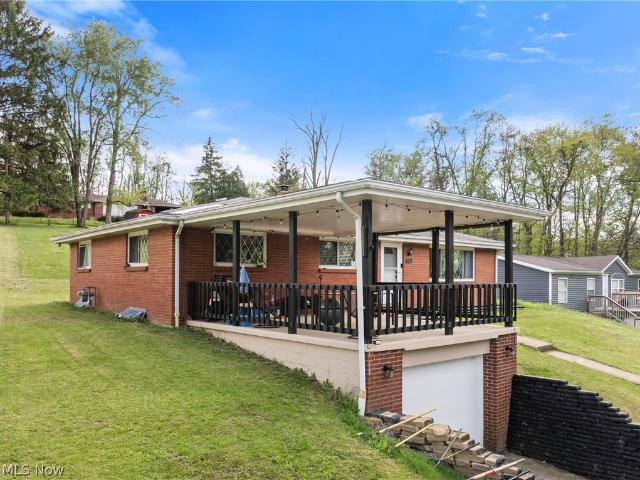 942 Overlook Drive