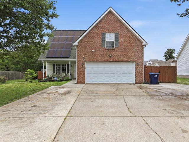 942 Lavergne Ln
