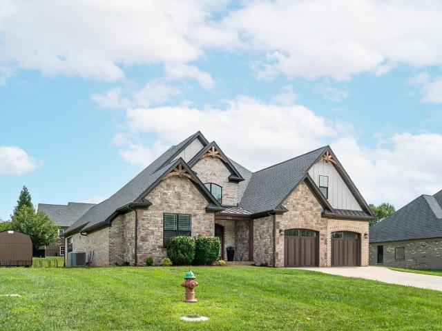 942 Leander Drive