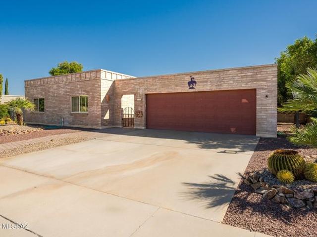 942 N Abrego Dr, Green Valley, AZ 85614
