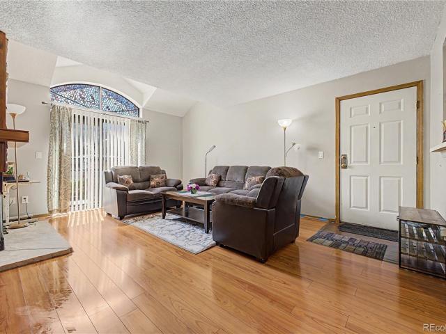 942 S Walden Street # 106