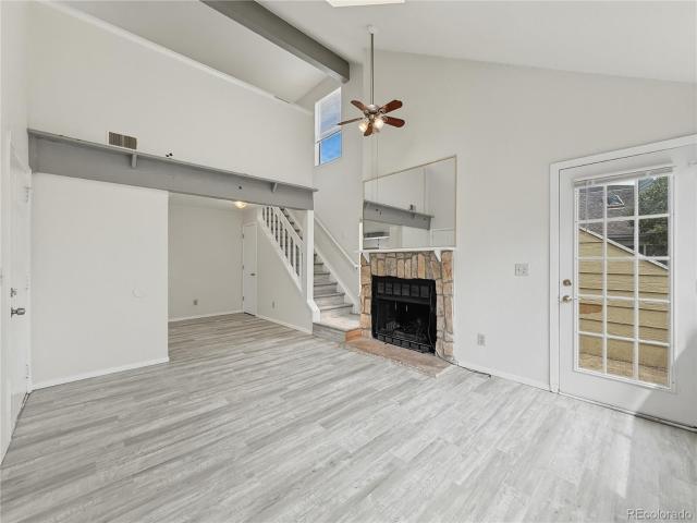 942 S Dearborn Way # 10